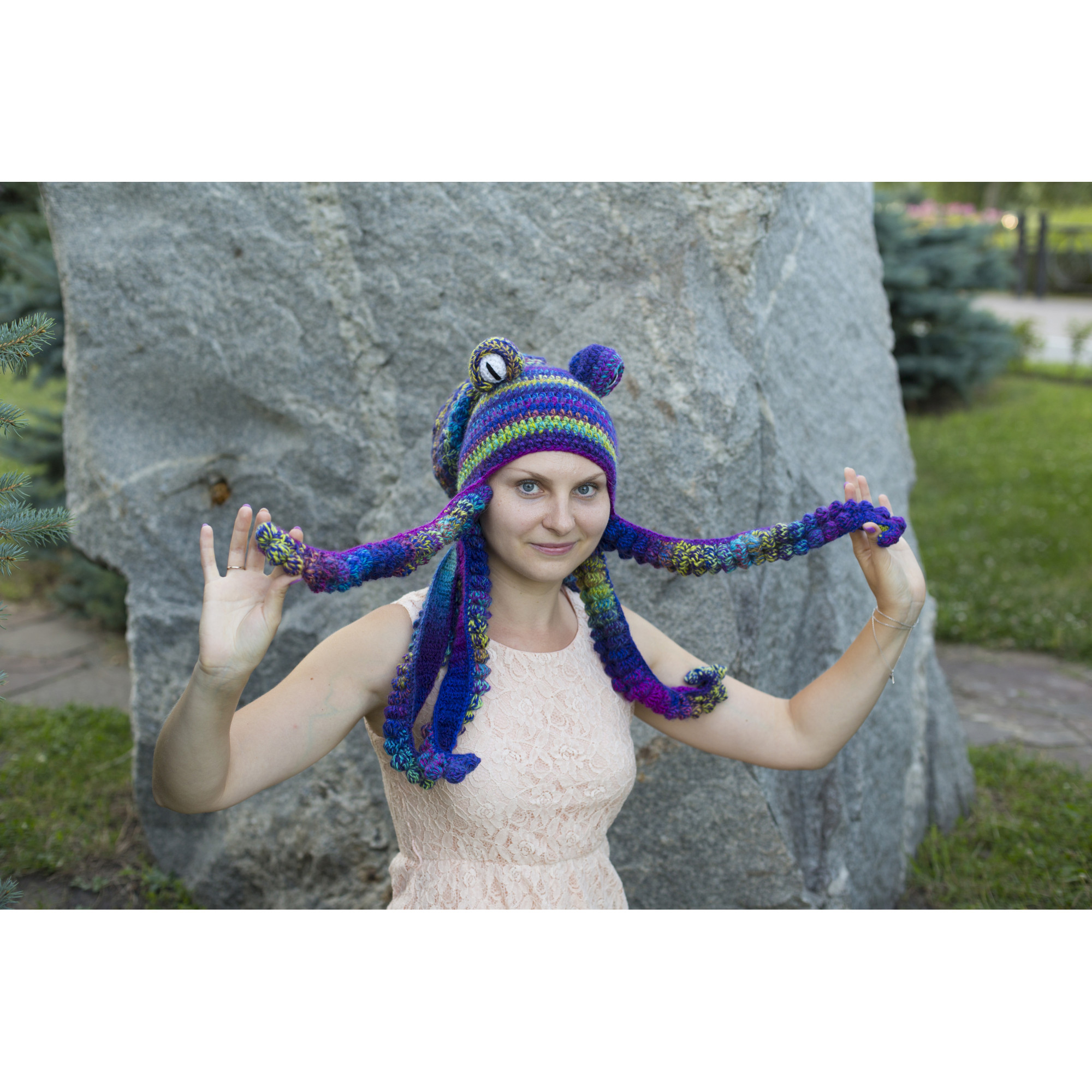 Strange gift ideas, octopus hats, presents for animal lovers
